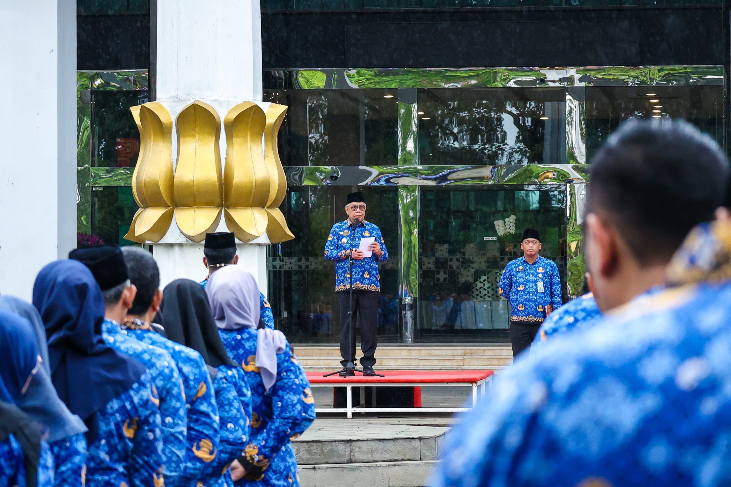 Benyamin Davnie Serukan Semangat Baru untuk Tangsel di 2025: Ramah, Cepat, dan Profesional | Drs ...